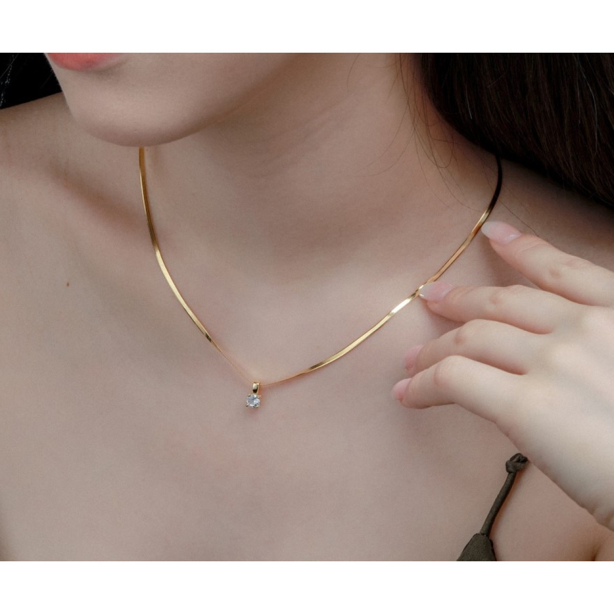 Lantisor herringbone din argint placat cu aur model serpent cu ...